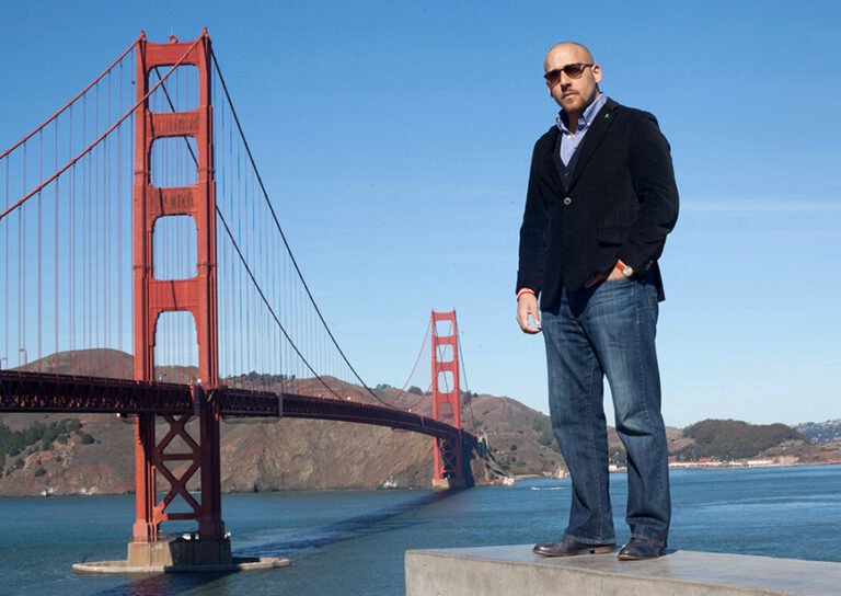 The Man Who Survived Leaping off the Golden Gate Bridge: The Story of ...